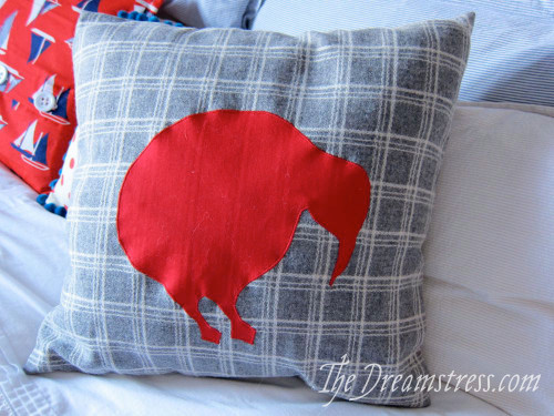 Tutorial: How to make a cushion cover decorated with applique - The ...