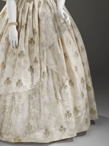 Rate the Dress: A vision in lace and gold, ca. 1850 - The Dreamstress