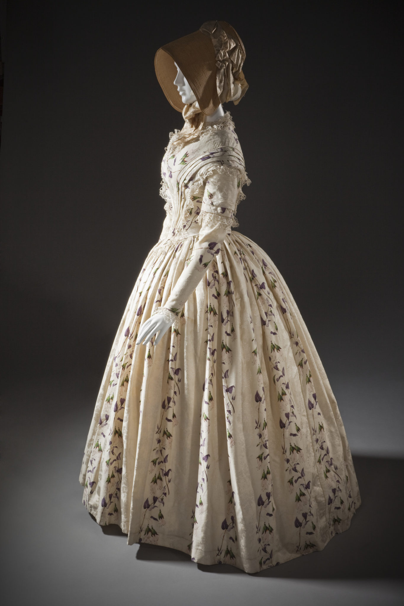 Rate the Dress: Woven and Printed Patterning 1840s silk - The Dreamstress