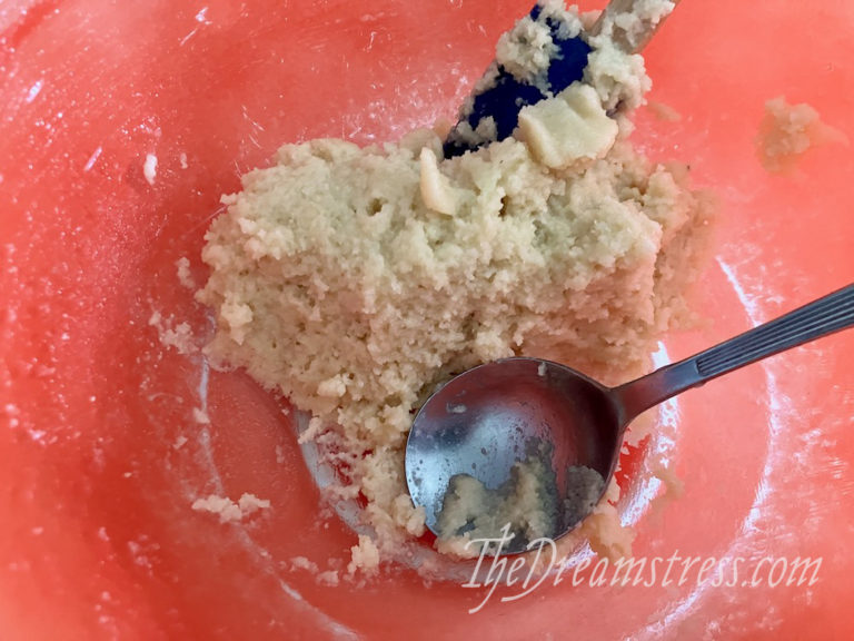 Recipe: To make Ratafia Biscuits (aka, Ratafia Cakes) - The Dreamstress