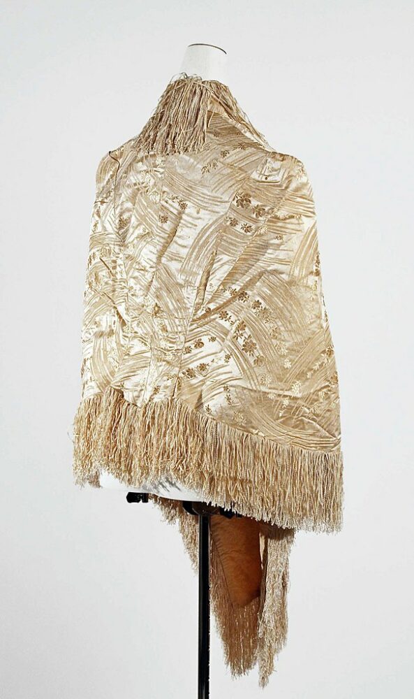 Terminology: What is a Dolman? (the Victorian kind) - The Dreamstress