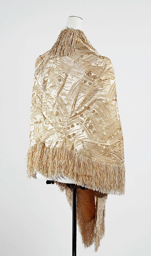 Terminology: What is a Dolman? (the Victorian kind) - The Dreamstress